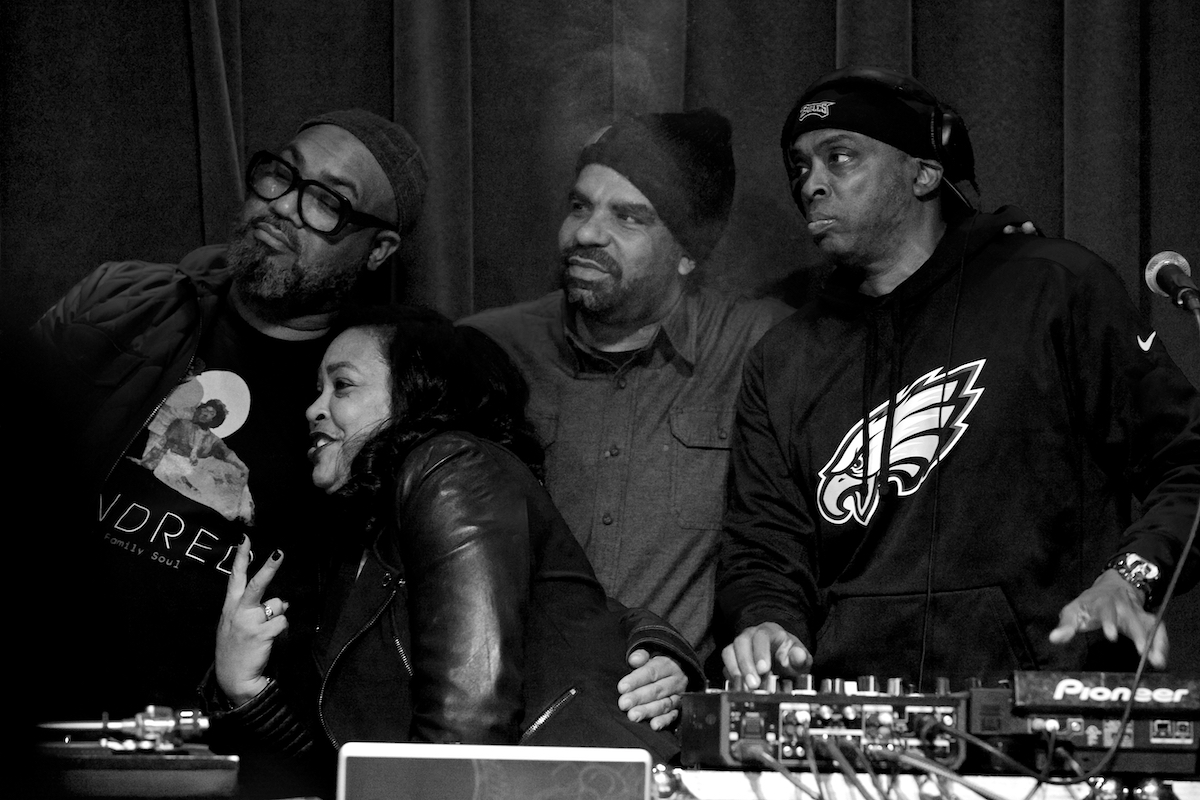 DJ Gary O and Lady B | Derek Brad Photography