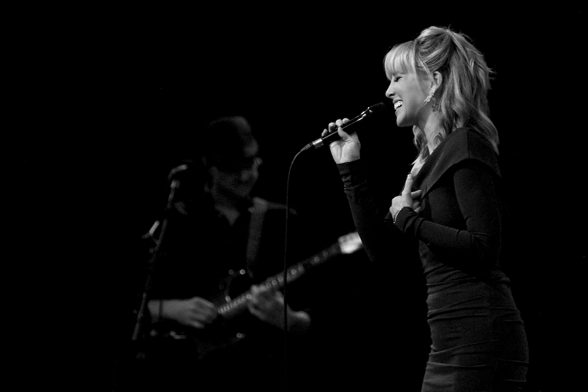 Morgan James: From White to Blue Tour | Derek Brad Photography