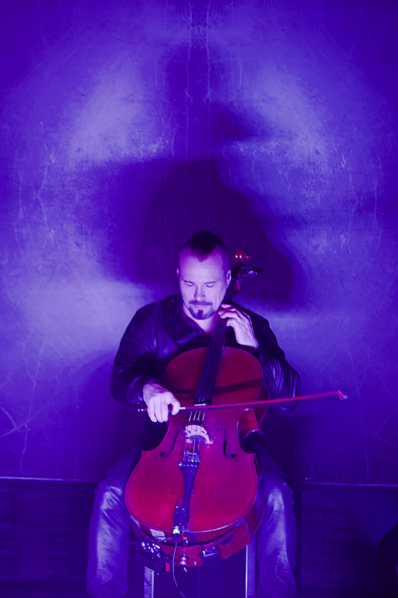 Apocalyptica: Plays Metallica by Four Cellos | Derek Brad Photography